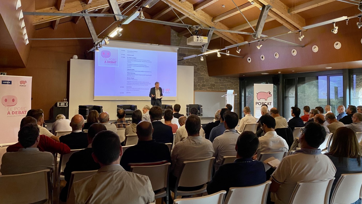 Éxito de convocatoria en una nueva edición de “EL PORC A DEBAT” - Notas ...